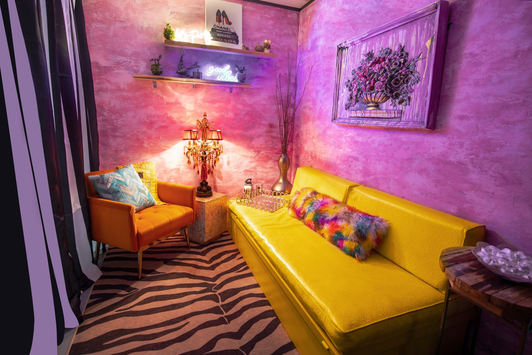 The Suite HTX | A Multi Room Creative Studio Experience TheSuiteHTX